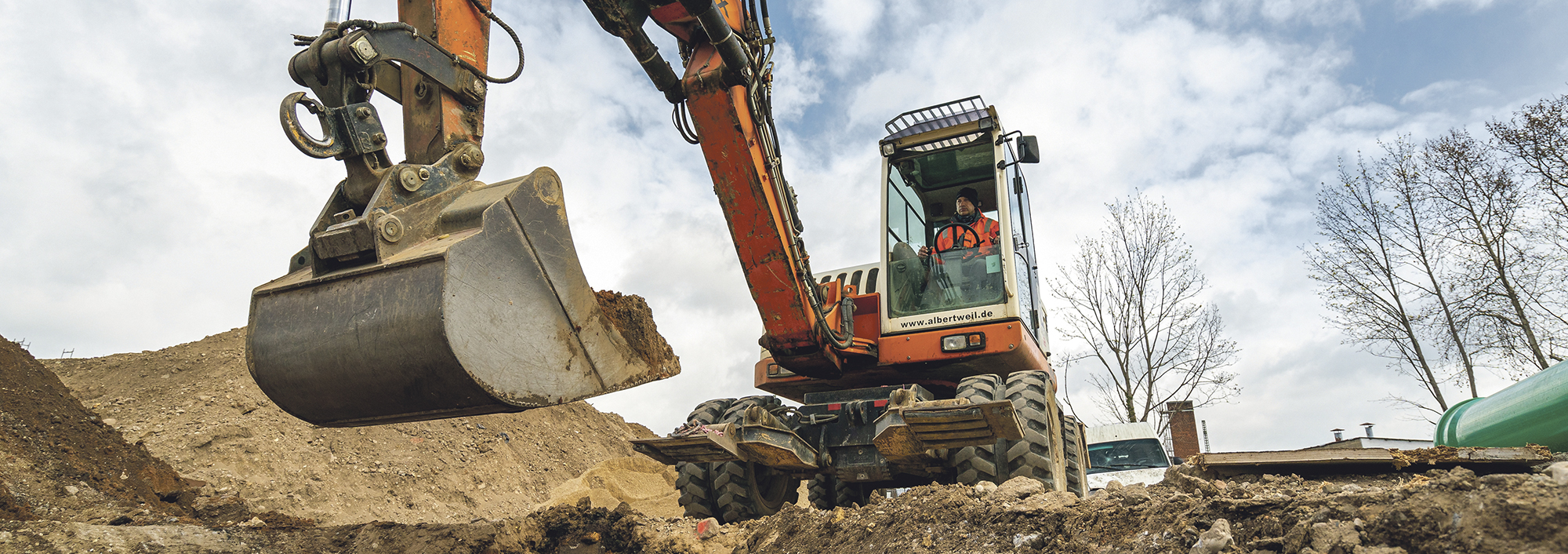 Stellenangebot: Baggerfahrer (m/w/d) Straßen- und Kanalbau (Rad- und ...